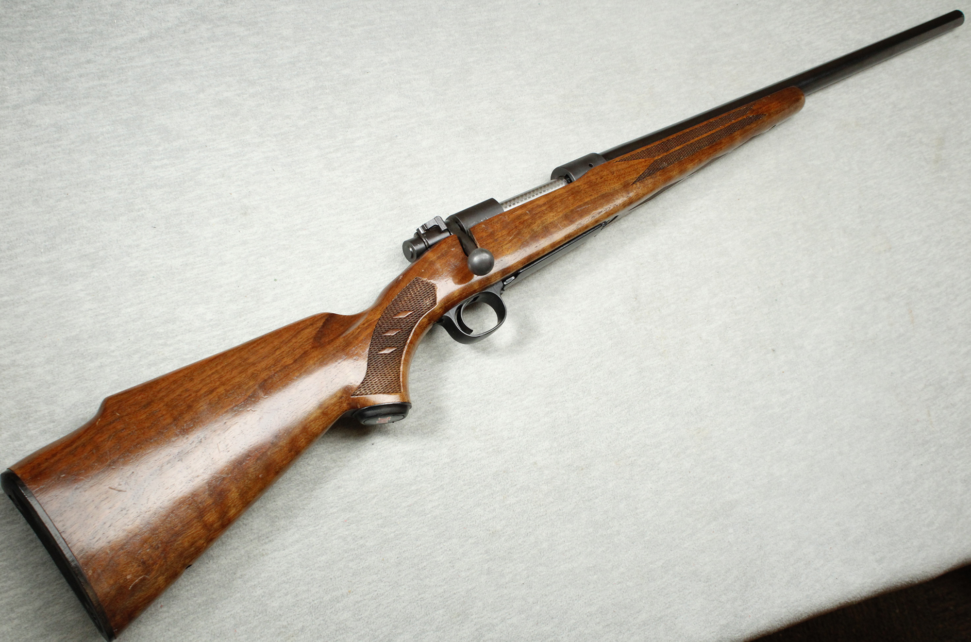 Winchester ~ Model 70 ~ .225 WIN | Bass Pro Shops